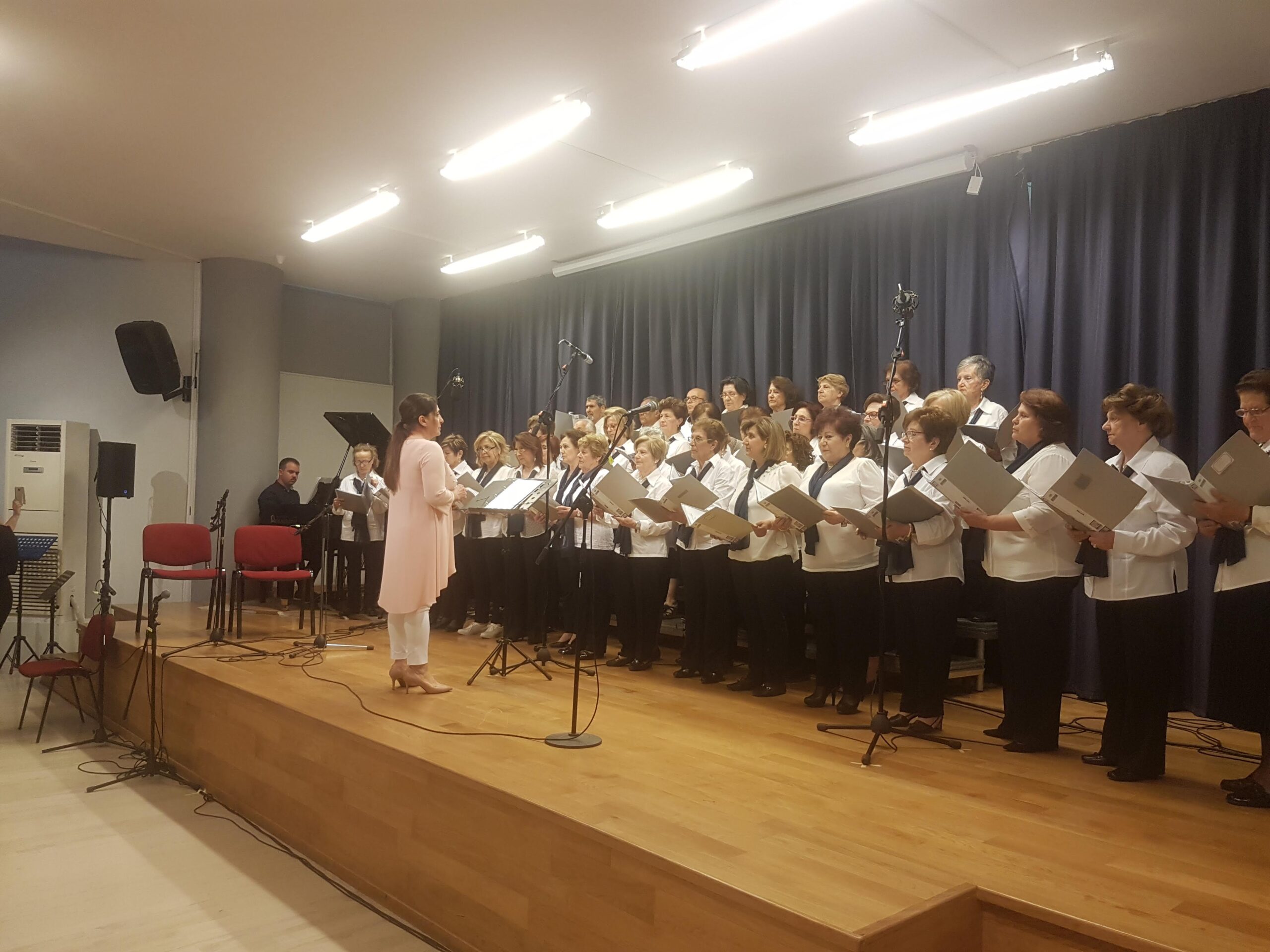 Η Μεικτή Χορωδία του Δήμου Ηρακλείου Αττικής ψάχνει τα νέα μέλη της ...