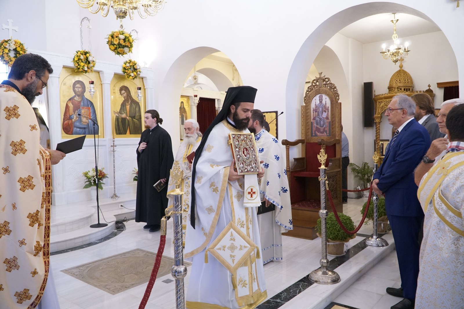 Εγκαινιάστηκε ο Ιερός Ναός Αγίου Θωμά Αμαρουσίου | XΤΥΠΟΣ online