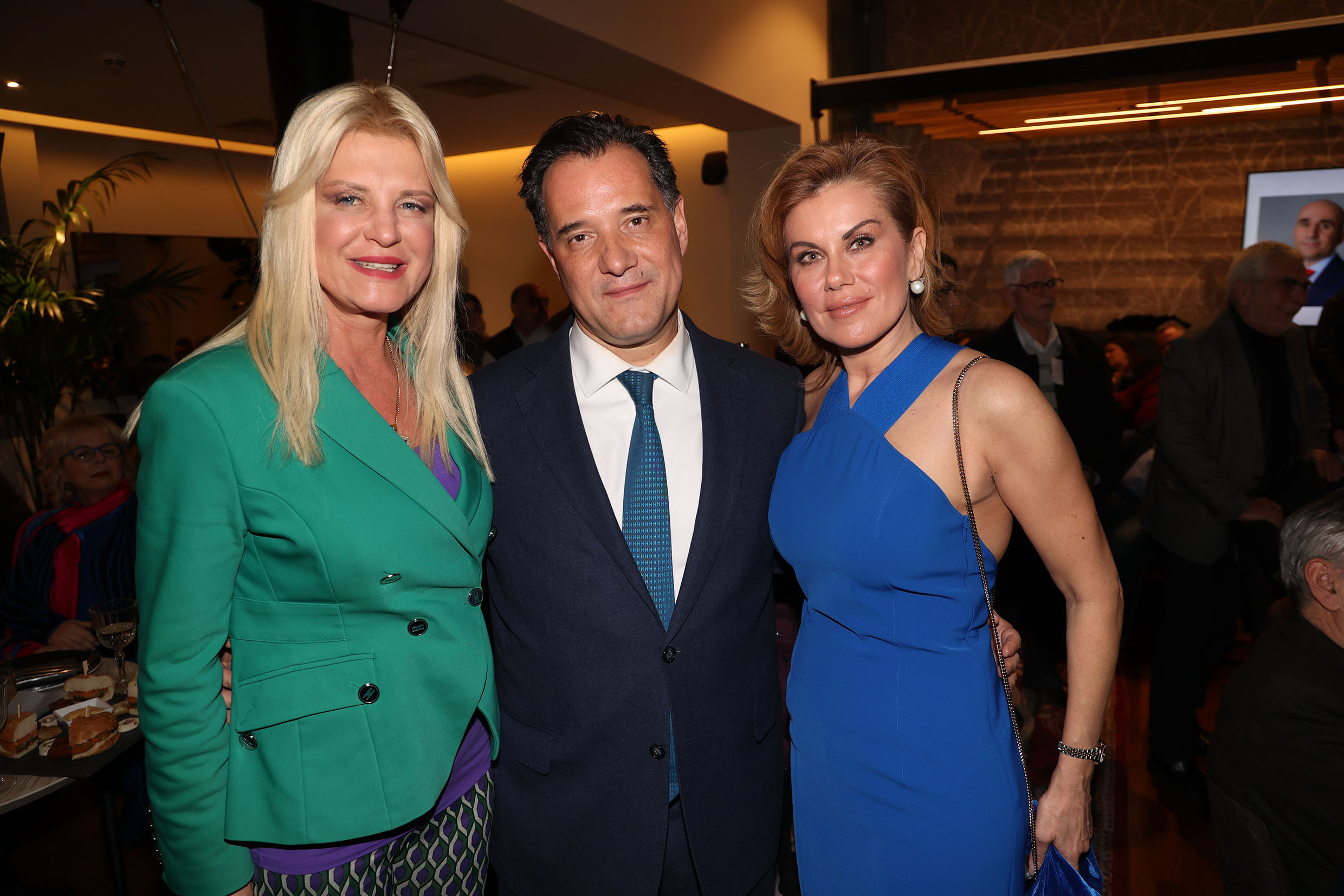 Στην κοπή της βασιλόπιτας της ΔΗΜ.Τ.Ο Νέας Δημοκρατίας Λυκόβρυσης ...