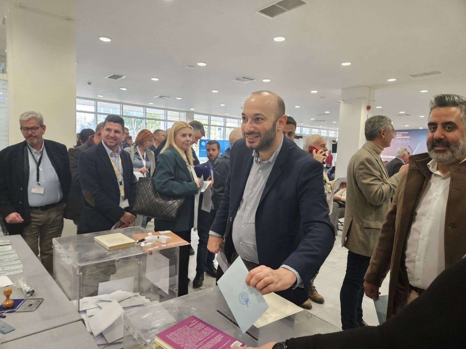 Στις εκλογές της ΠΕΔΑ συμμετείχε ο δήμαρχος Λυκόβρυσης – Πεύκης, Μάριος ...