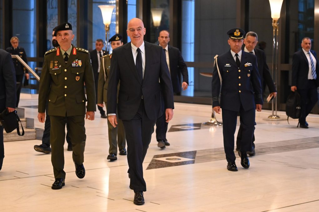 Ο Υπουργός Εθνικής Άμυνας στην τελετή εορτασμού του Προστάτη του ...