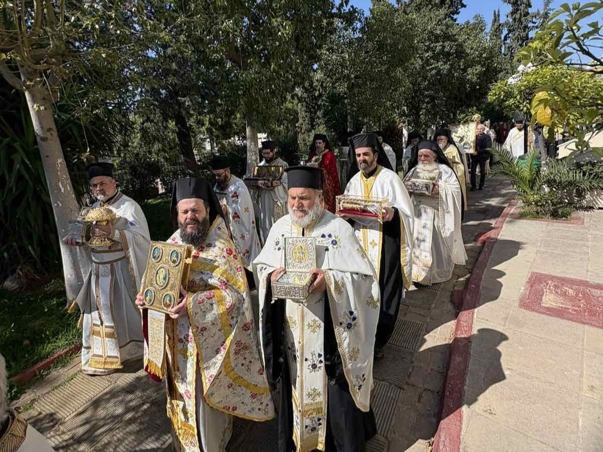 Νέα Ιωνία: Εορτή Συνάξεως της Παναγίας Διασωζούσης και των Αγίων της ...
